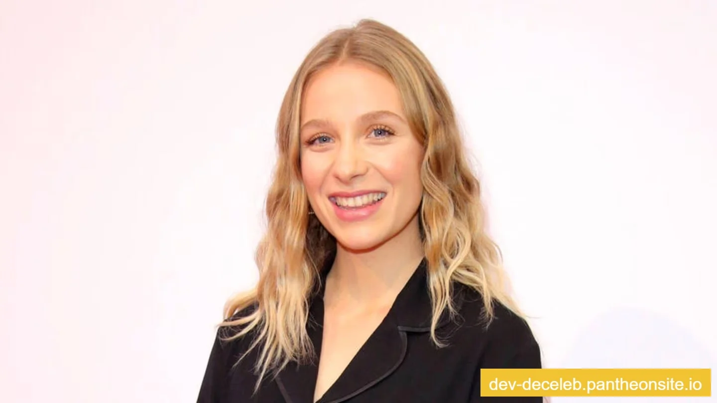 Lena Klenke Biografie: Leben und die Karriere eines aufstrebenden ...