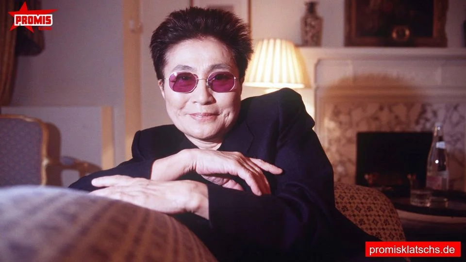 Yoko Ono Biografie: Leben, Kunst, Musik und Friedensaktivismus der ...